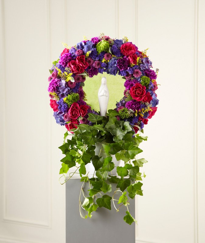 Faith & Understanding Wreath – Ottawa Flowers Inc.