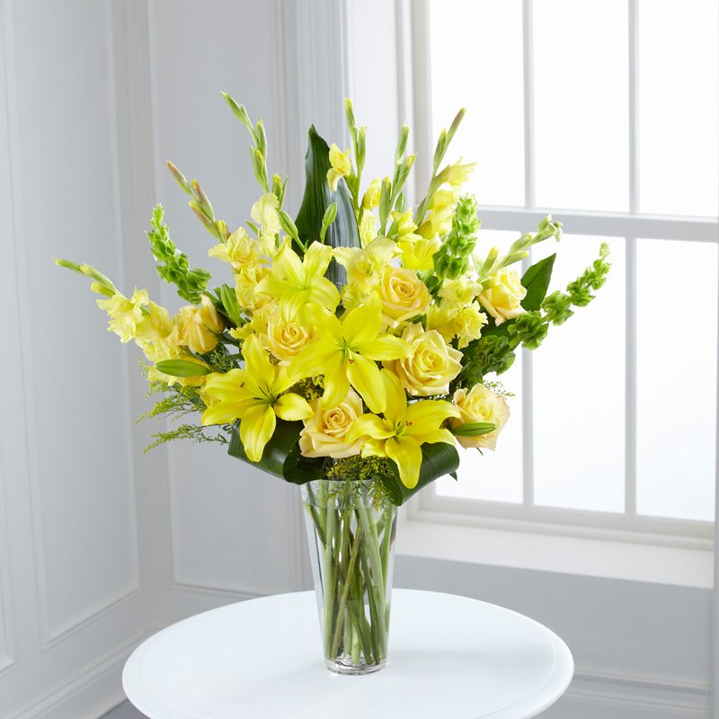 Glowing Ray Bouquet – Ottawa Flowers Inc.