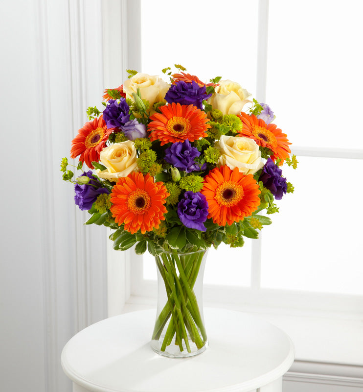 Rays of Solace Bouquet – Ottawa Flowers Inc.
