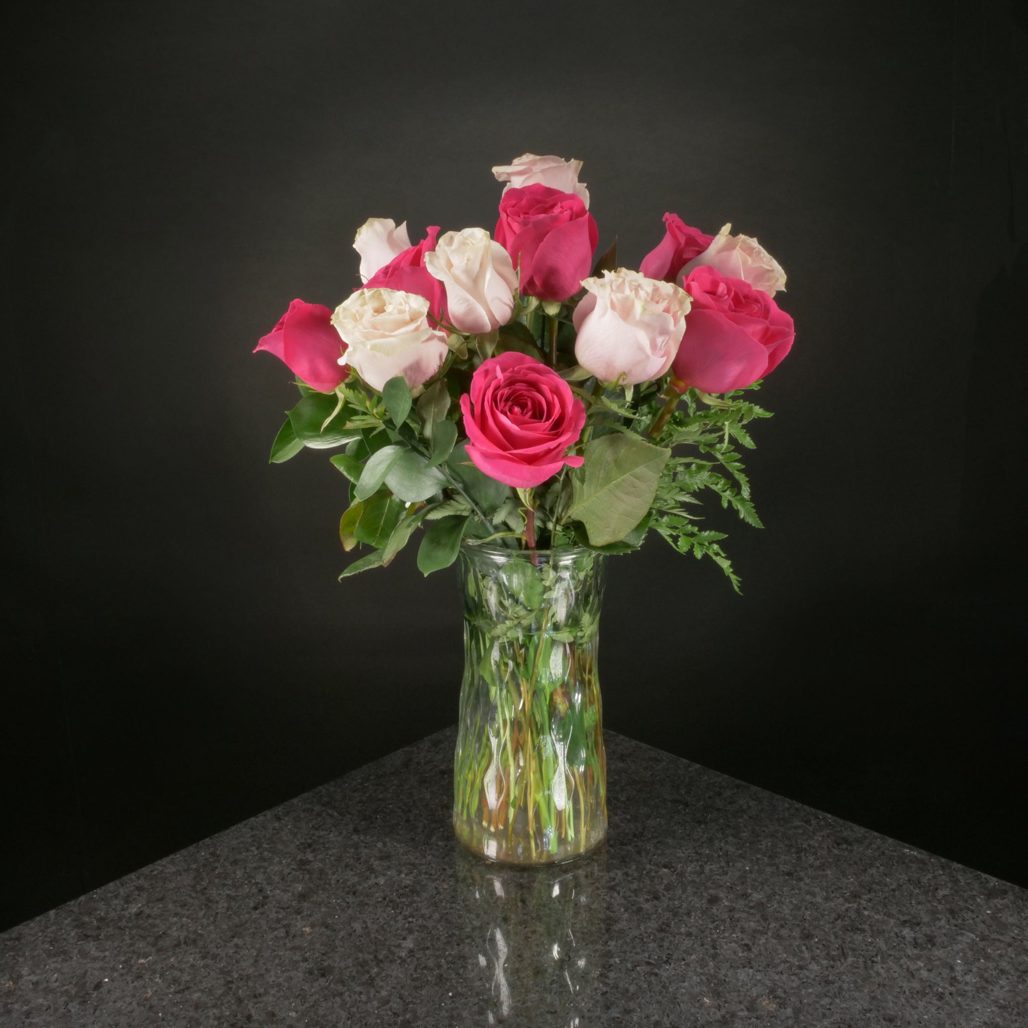 Blush Pink & Hot Pink Roses – Ottawa Flowers Inc.