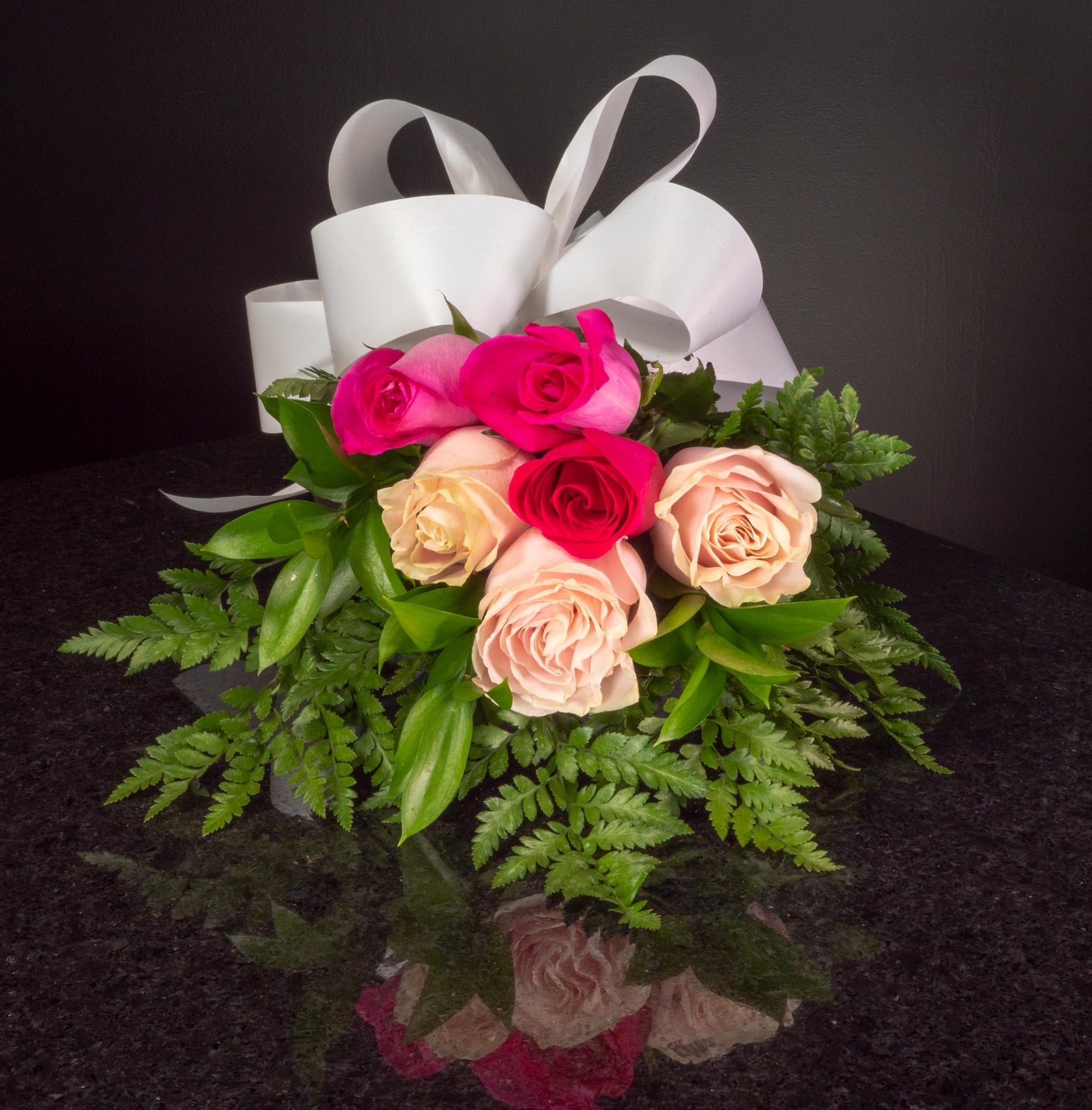 Blush Pink & Hot Pink Roses – Ottawa Flowers Inc.