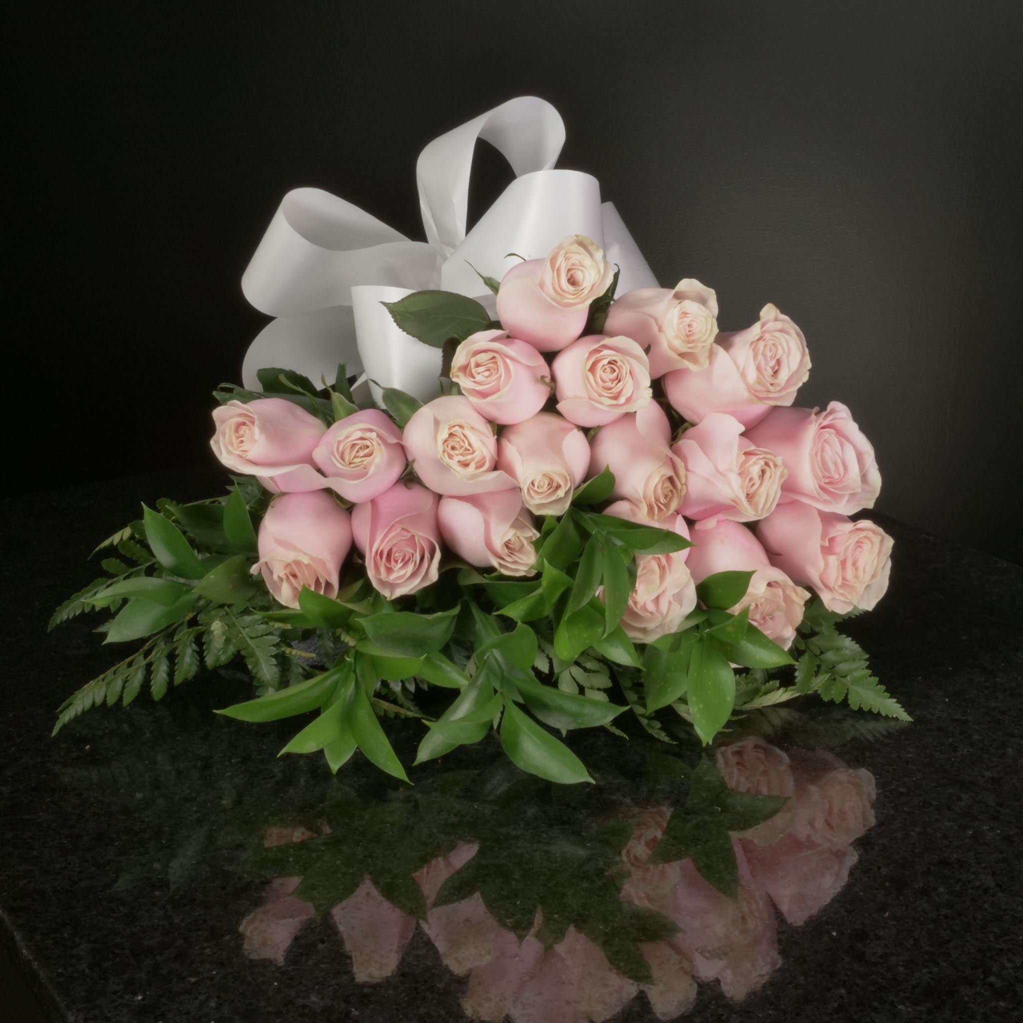 Blush Pink Roses – Ottawa Flowers Inc.