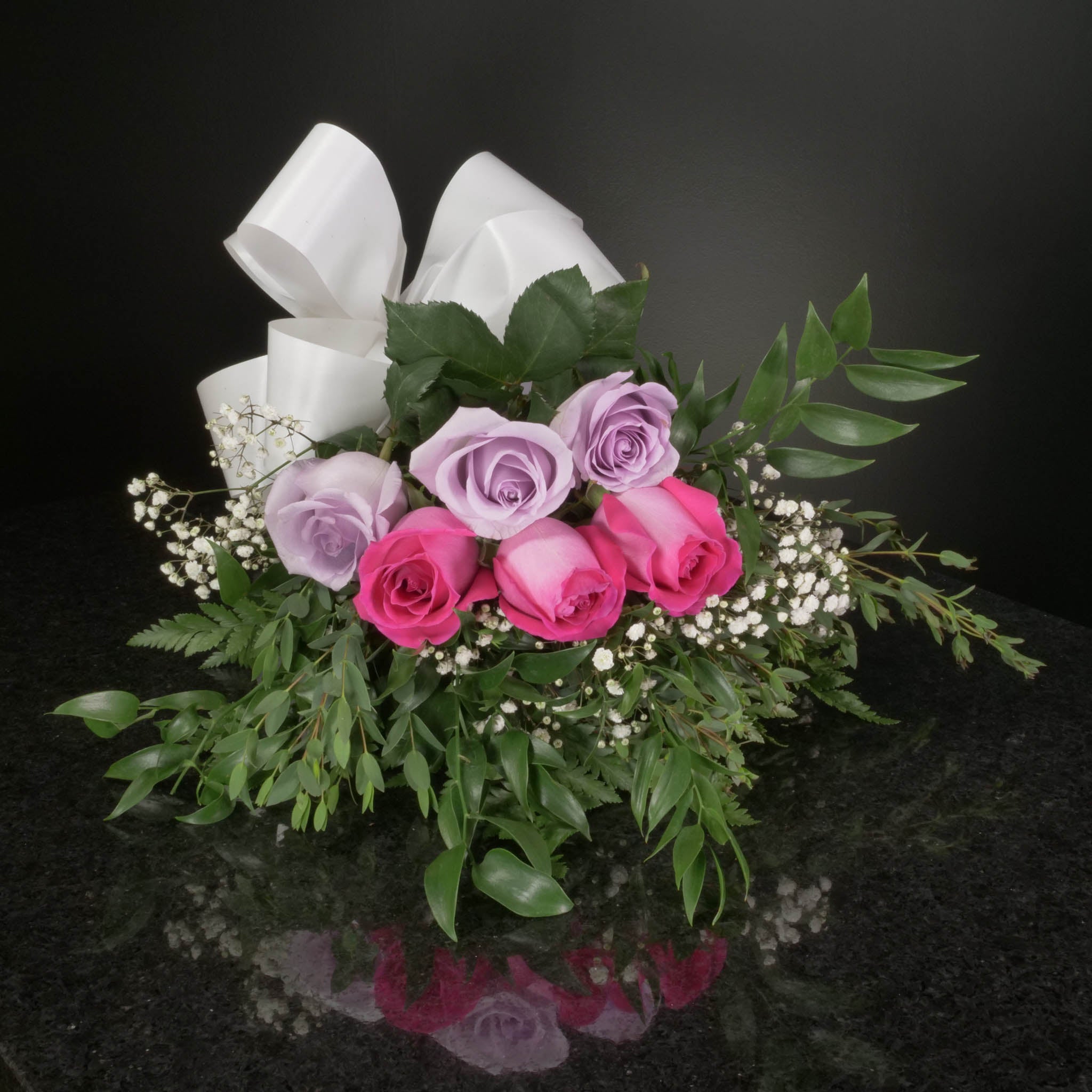 Hot Pink & Lavender Roses – Ottawa Flowers Inc.