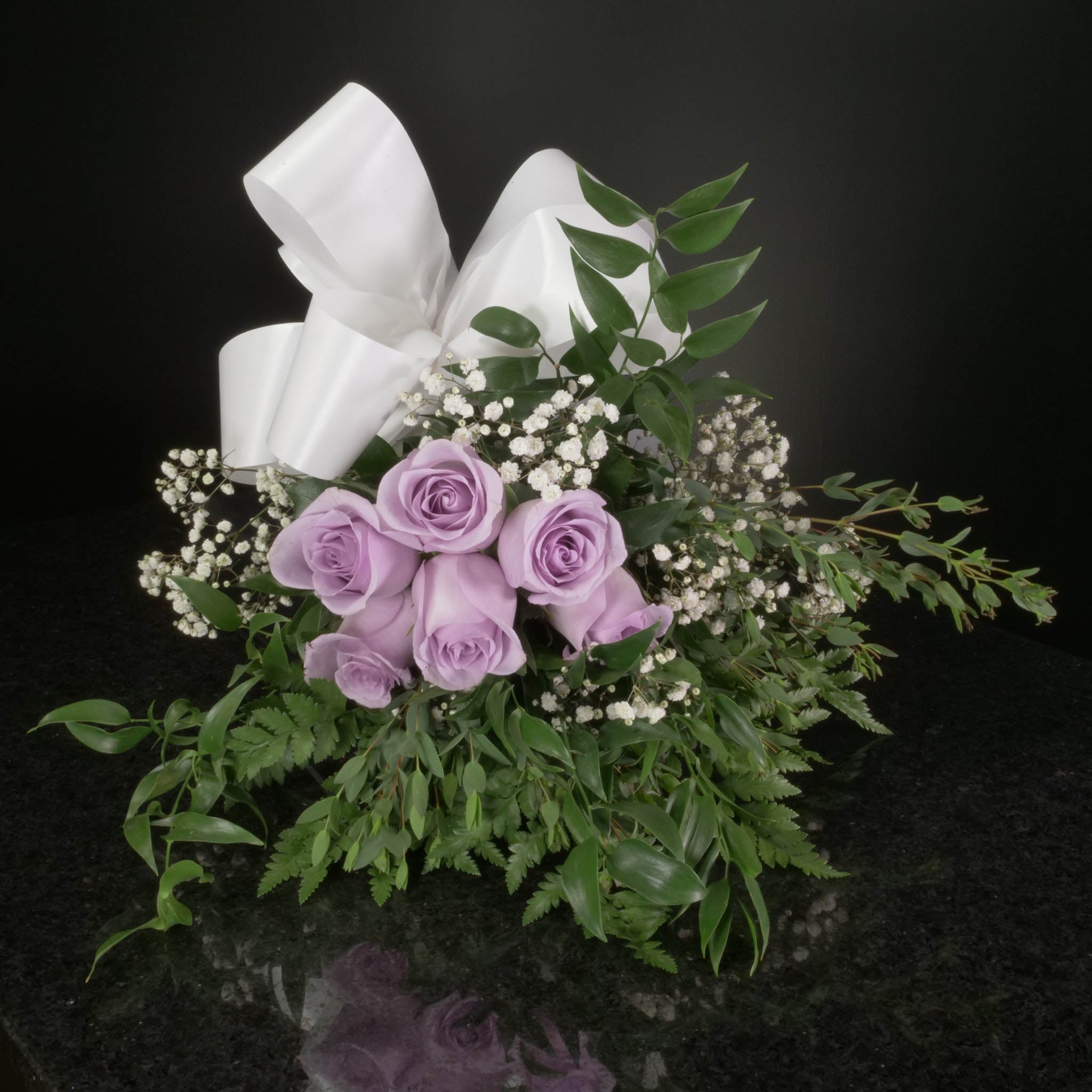 Lavender Roses – Ottawa Flowers Inc.