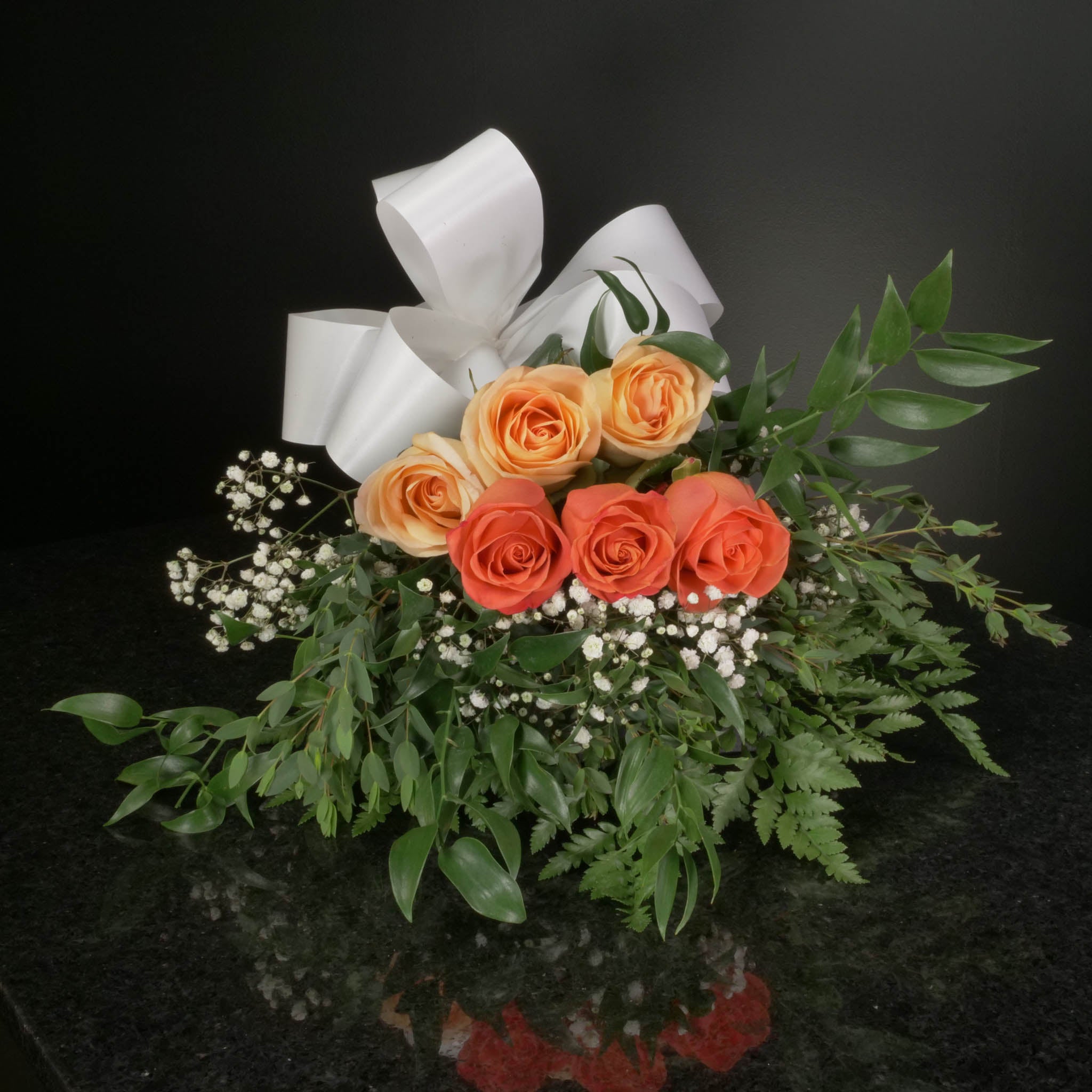 Orange & Peach Roses – Ottawa Flowers Inc.