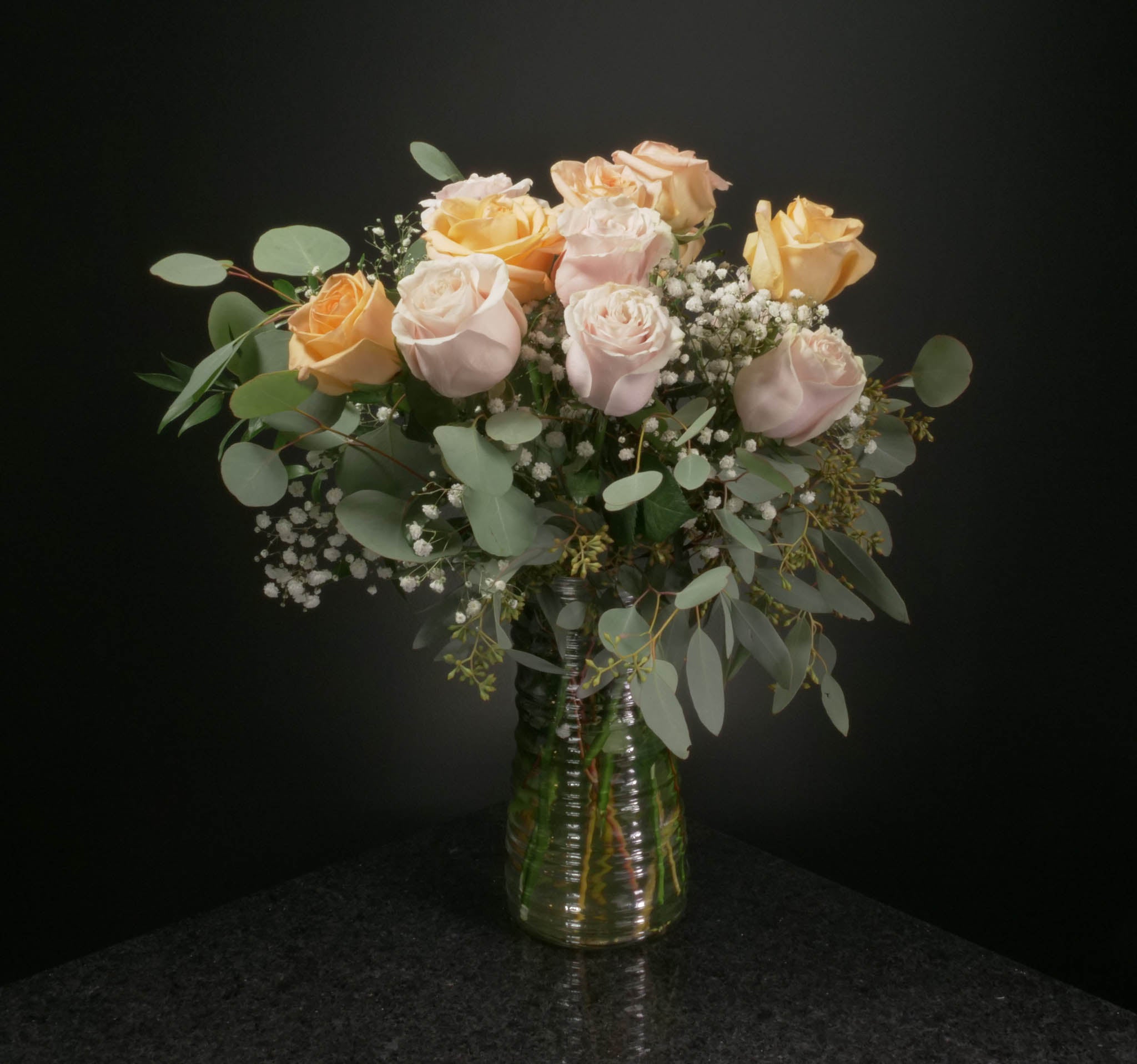 Peach & Blush Pink Roses – Ottawa Flowers Inc.