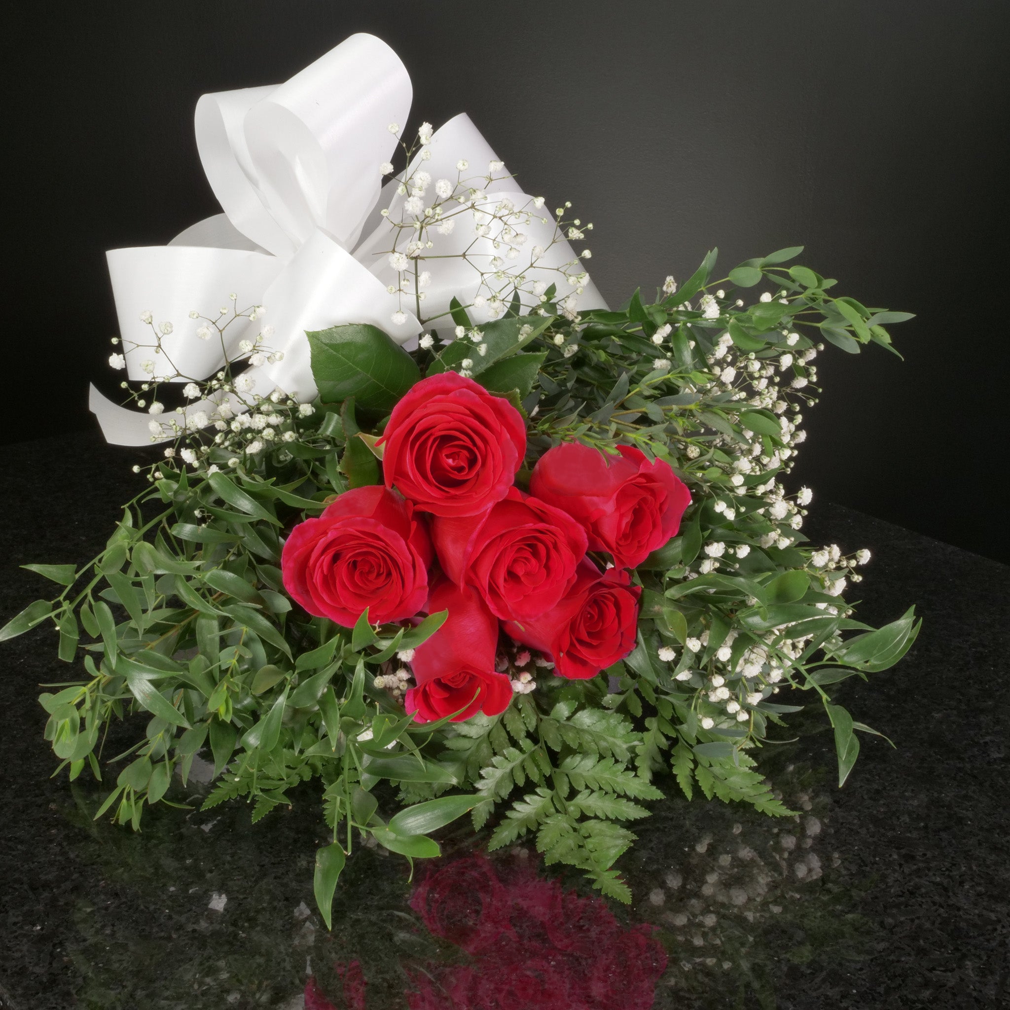Red Roses – Ottawa Flowers Inc.