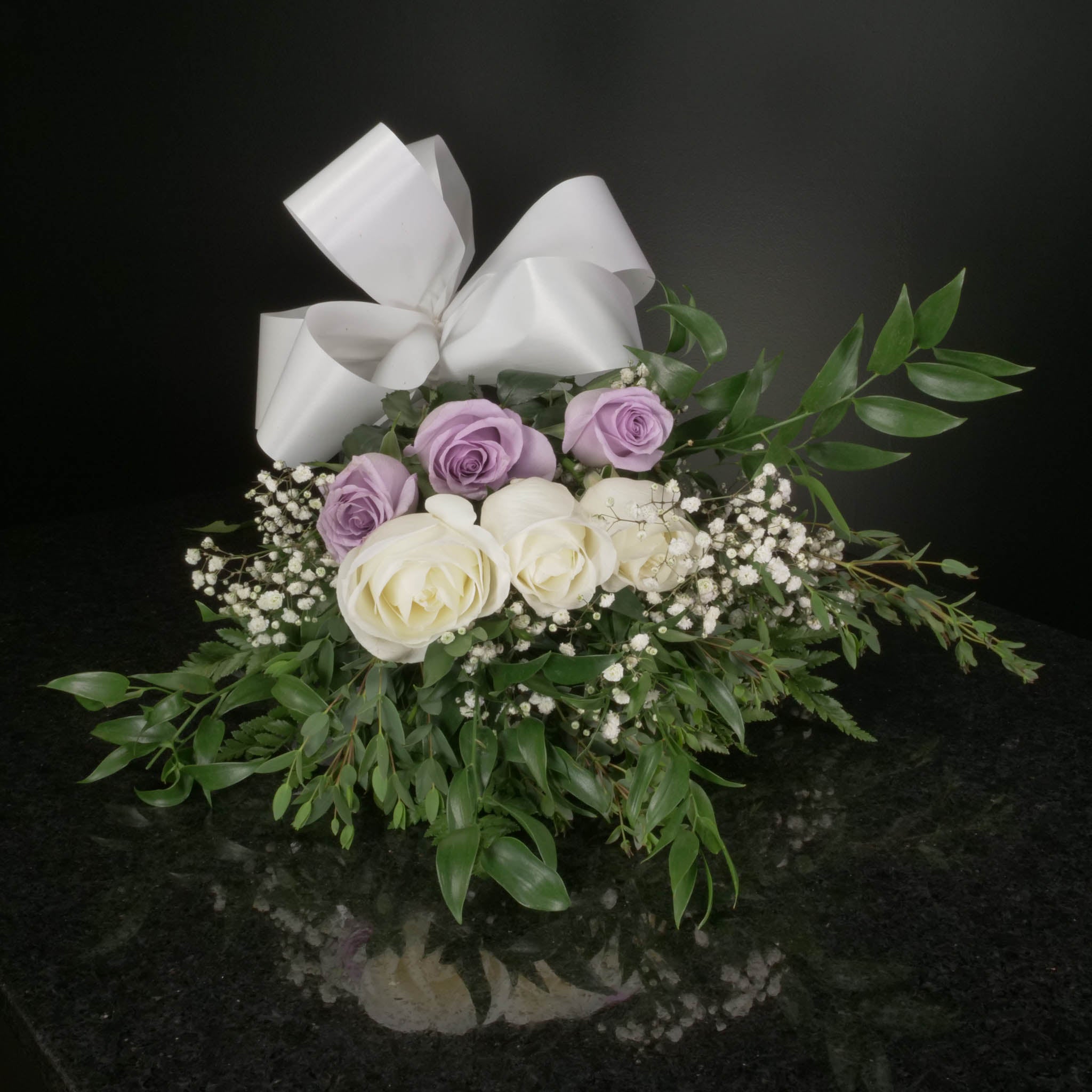 White & Lavender Roses – Ottawa Flowers Inc.