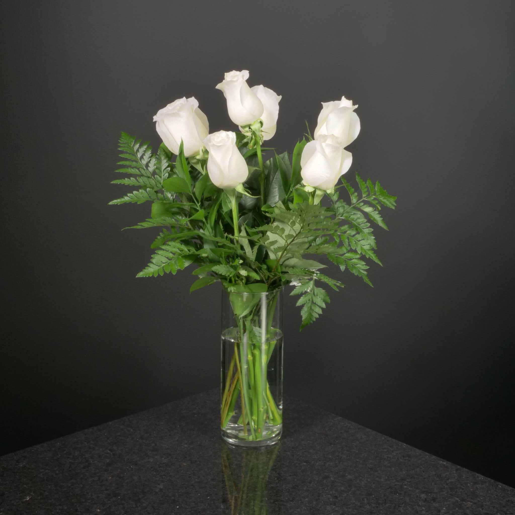 White Roses – Ottawa Flowers Inc.