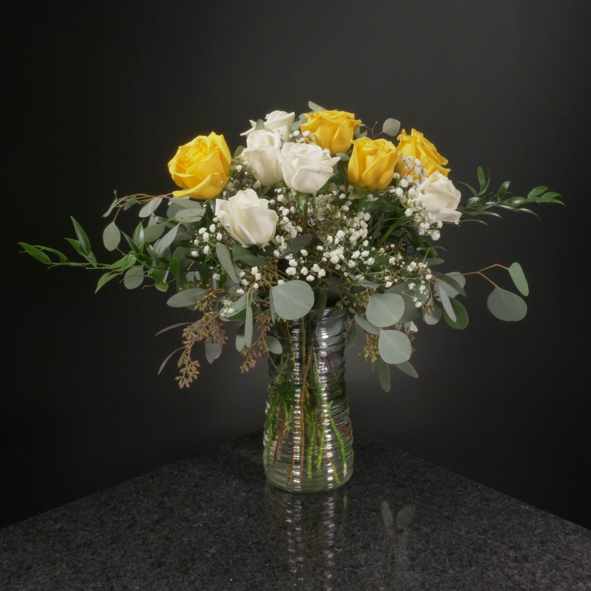 White & Yellow Roses – Ottawa Flowers Inc.