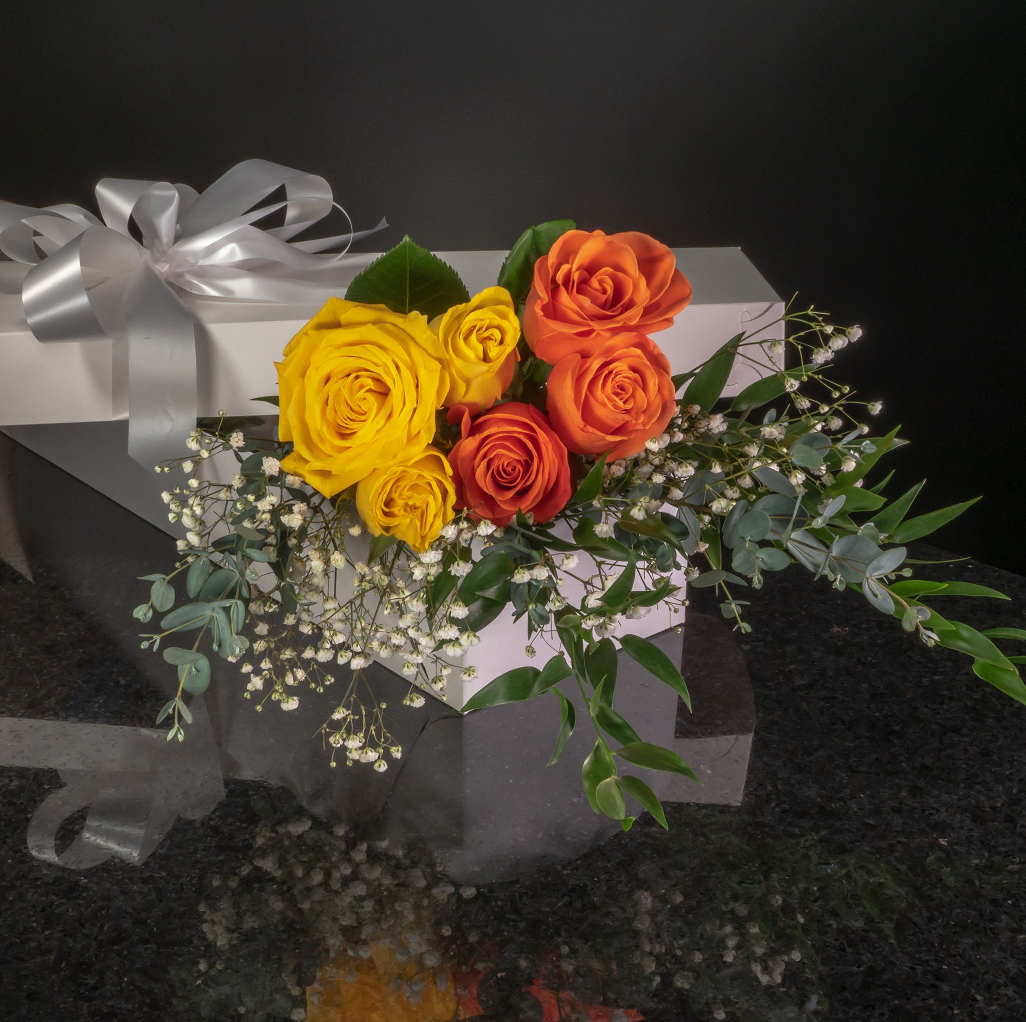 Yellow & Orange Roses – Ottawa Flowers Inc.